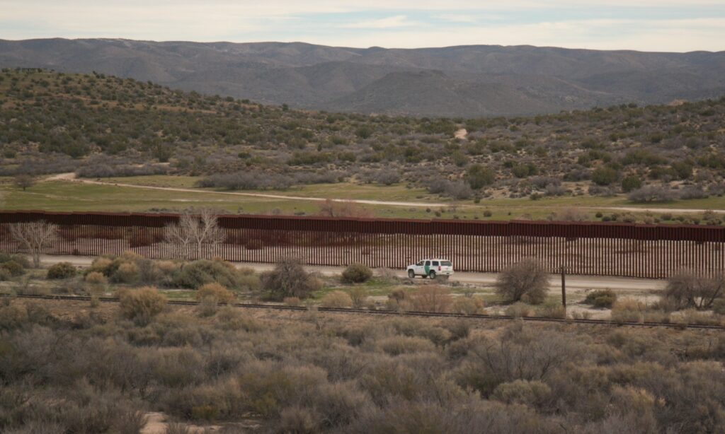 Douglas Border Wall Loop - Motorcycle Travel Channel